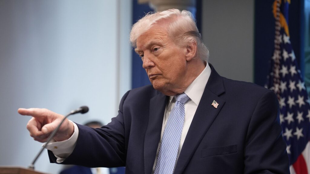 US Equities Gain Cautiously as Trump's Tuesday Iran Deadline Rattles ...